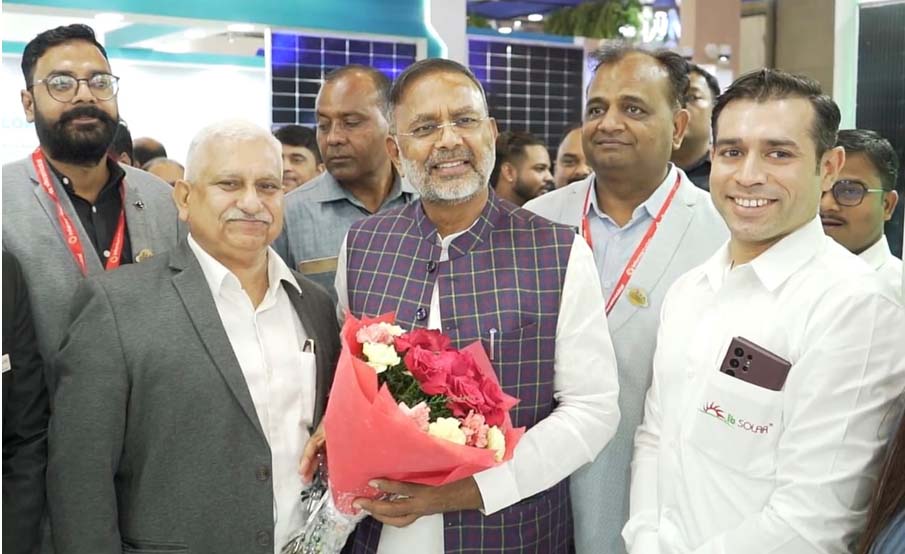 IB Solar Sees Phenomenal Response at REI 2024; Energy Minister Shri ...